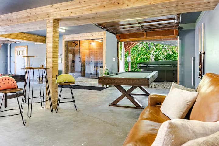 Hidden Alley Retreat *Sauna *Hot Tub *Game Room - Reno, NV