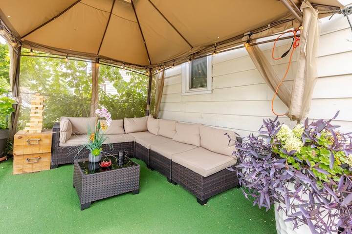 》Prime Area/ Private Yard/ Big Group/ Free Parking - Milwaukee