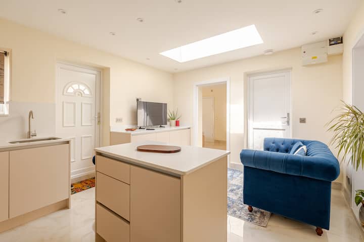 2 Bed Annexe In Surrey/egham/near Heathrow/windsor - Staines