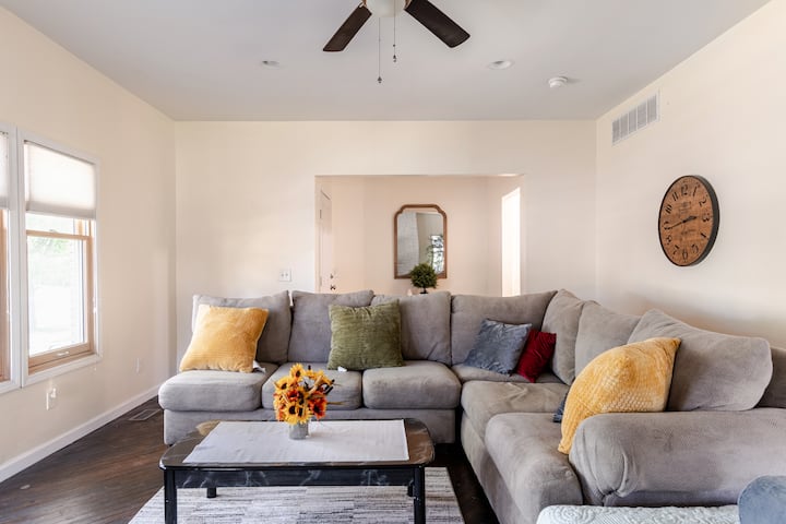 6-br Historic Boston-edison, Fire Pit, 10 Min Dt - Oak Park, MI