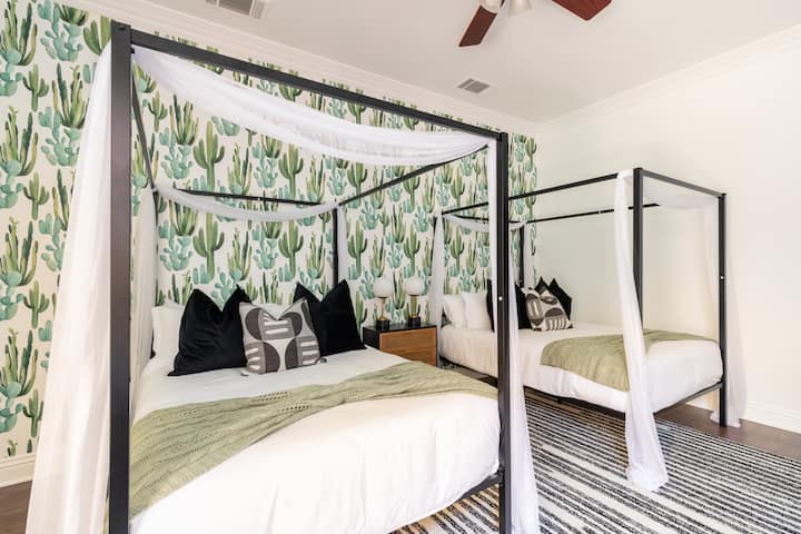 Palm Valley Cowboy Bnb- Yeehaw-walk To Chella - Indio, CA