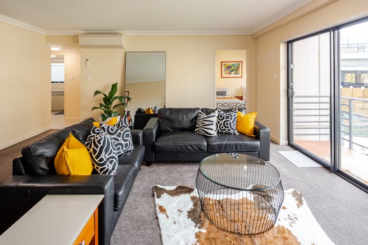 2bedrm Perth City/pool View 1 King Bd/ 2 Single Bd - Perth