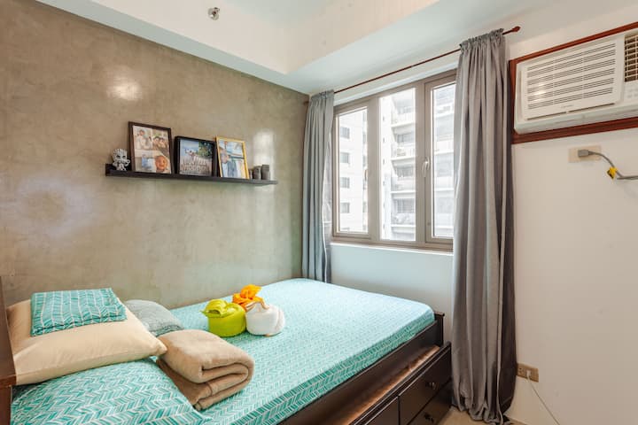 Cozy 1br Condo
Newly Renovated - Parañaque