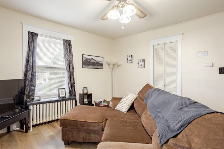 Peaceful 2br W/ Zen Room - Reading, PA