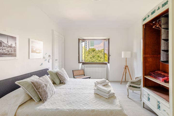 Porta Susa Combo Flats | 7 Guests, View & Wi-fi - Turim
