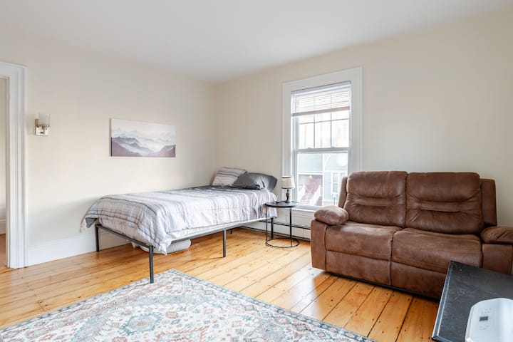 Stay And Play In Portland - Portland, ME