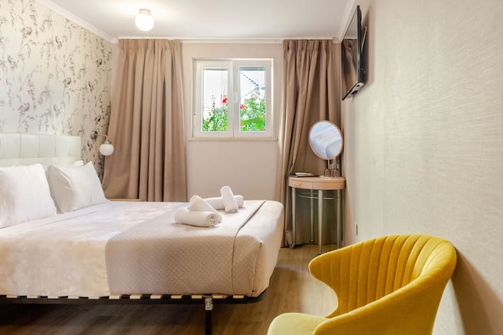 Al Happy House - Quarto De Casal - Faro