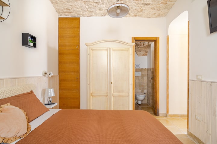 Casa In Pietra A Martina Franca In Ottima Zona - Locorotondo