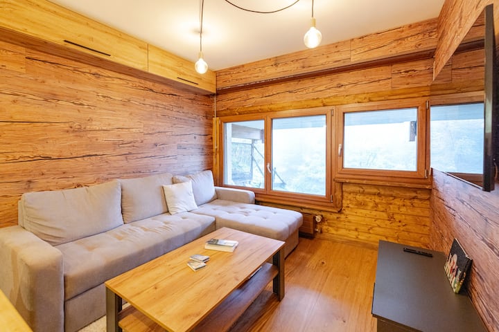 Charmant Appartement Rénové Au Calme - Grimentz