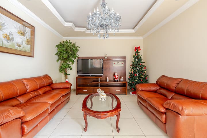 Casa Triplex Alto Padrão,  Linda - Belo Horizonte