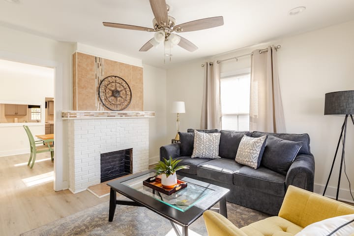 Stylish Atl Retreat | Near Arpt, Downtown/stadiums - Atlanta, GA