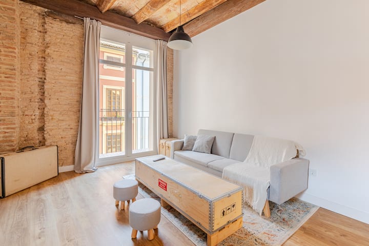 Un Rincón Antiguo En La Ciudad. Atelier 1842 - Valencija