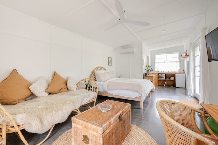 Harry’s Shack - Bundeena