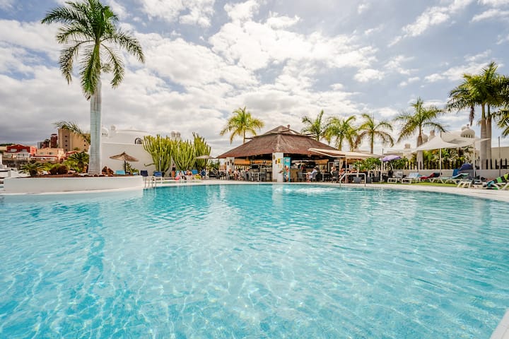 Apt. Familiar Con Gran Terraza Y Vistas Al Mar. - Adeje