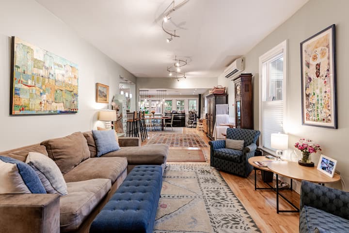 1901 Downtown Boulder Victorian - Boulder
