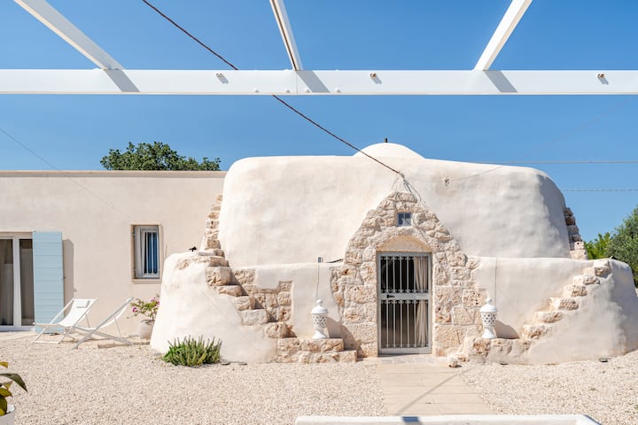 Trullo Ugo - Apulia