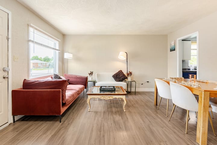 Convenient Family Home In Remington Park - Windsor