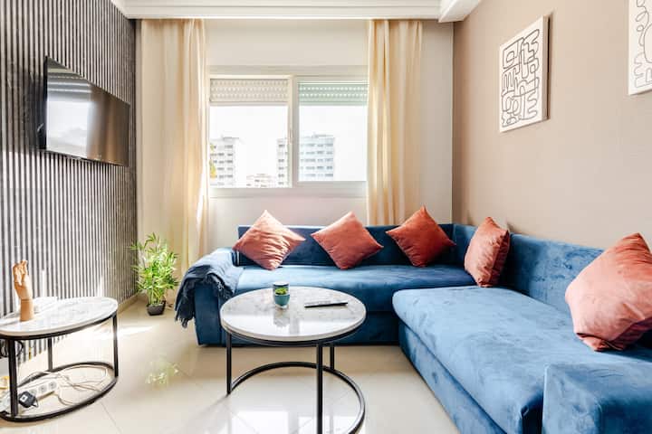 Central W/ Balcony & Parking , A/c - Casablanca