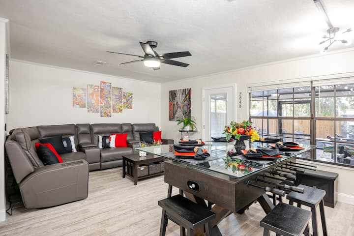 Lux 2/2 W/t Spa, Fire Pit & Fenced Yard Near Uf! - Gainesville, FL