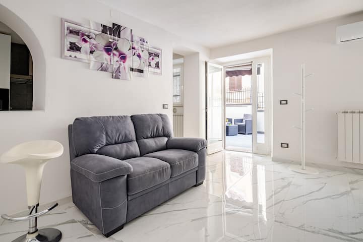 Le Grondini House - Massa
