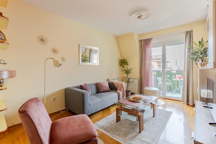 Cozy Place + The Sweet Treat - Belgrade