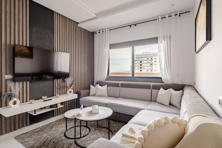 Greystone Suite - Balcony With Beach View - Tangier, Morocco