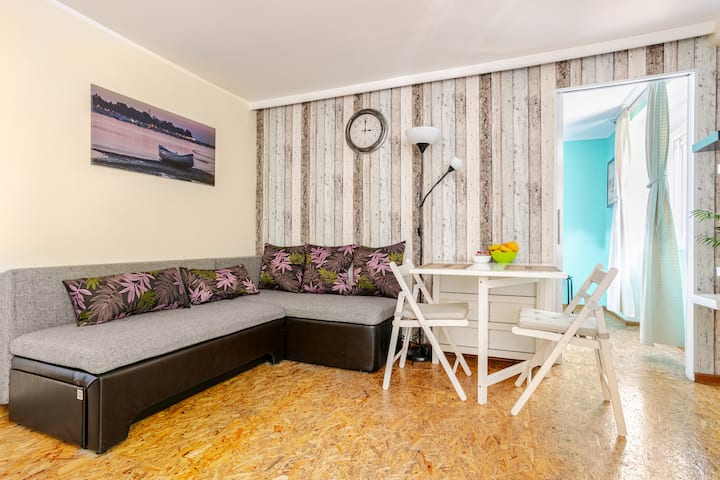 Historic White Bear 1663 | Old Zemun Gem - Belgrado