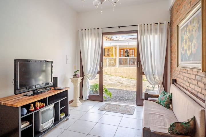 Estadia Estratégica: Próximo Ao Aeroporto E Centro - Florianópolis