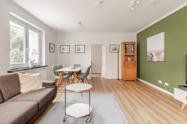 Schöne 3 Zimmer Erdgeschosswohnung Mit Terrasse - Hamburg