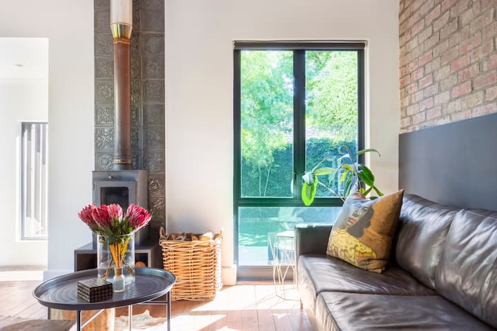 Relax And Wine Taste In Constantia Valley - Kapstadt