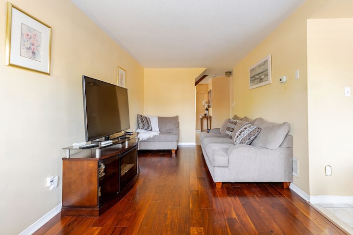Cozy 3bedroom, 2½bathrooms House - Vaughan