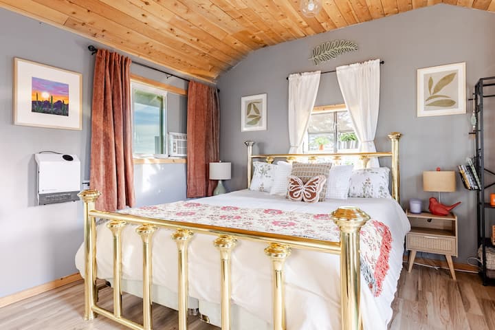 The Greenhouse W/ Spa, Firepit, Grill - Mountain High Resort, CA