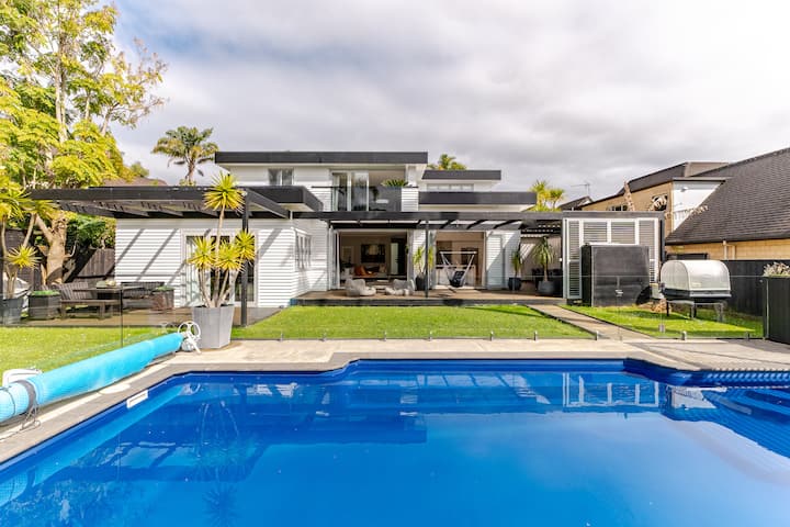 Luxury In The Landing
Sunny Private And Spacious - Auckland