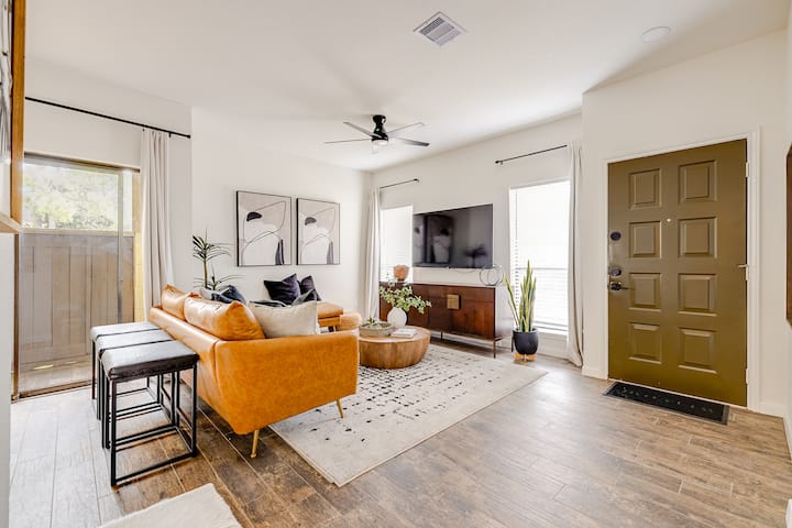 *3br 2.5ba | Walk 2 Nrg | Med Center - Houston, TX