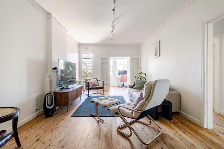 Spacious Art Deco Haven - 2 Mins To Bondi Beach - Sydney