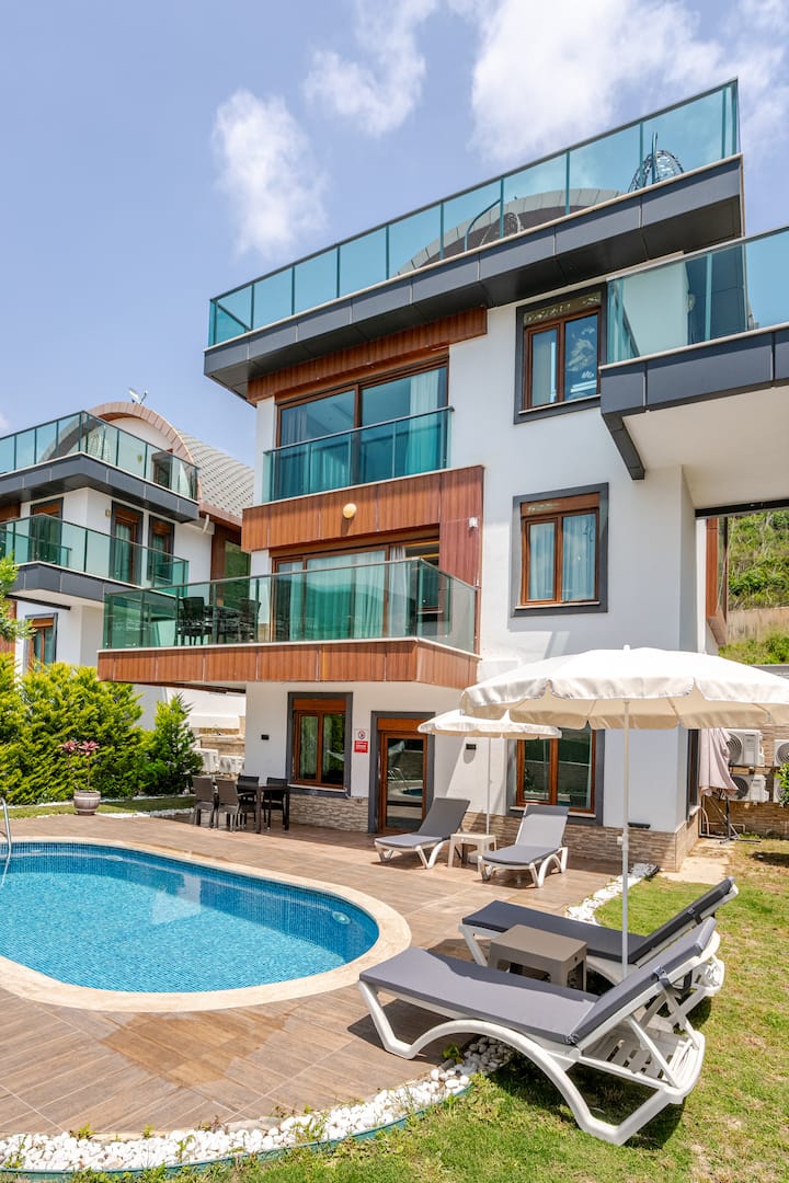 Alanya Luxury Villas Villa With Heated Pool - Alanya