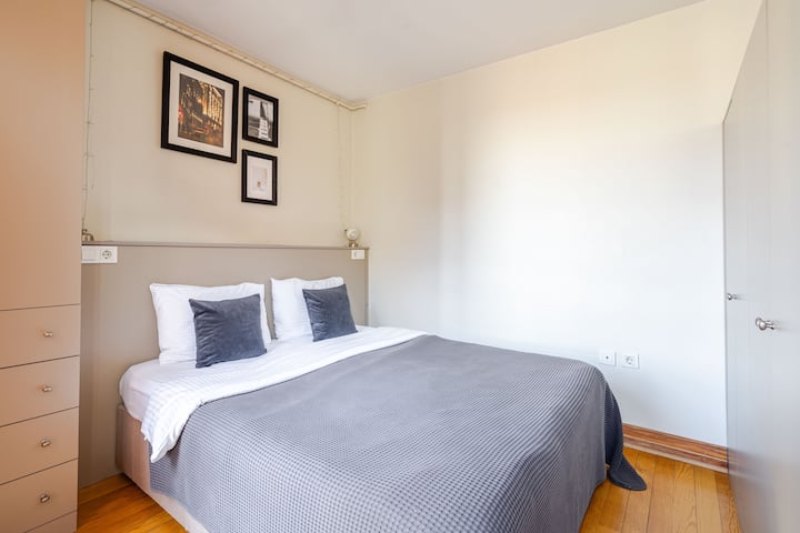 Pera Penthouse W/ Balcony + Stunning View - İstanbul
