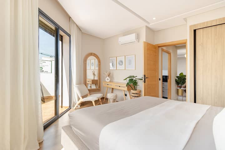 Bright & Sunny Apartment | The Heart Of Casablanca - カサブランカ