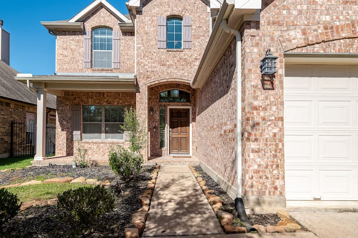 Nice Big House In Woodlands Area - The Woodlands, TX