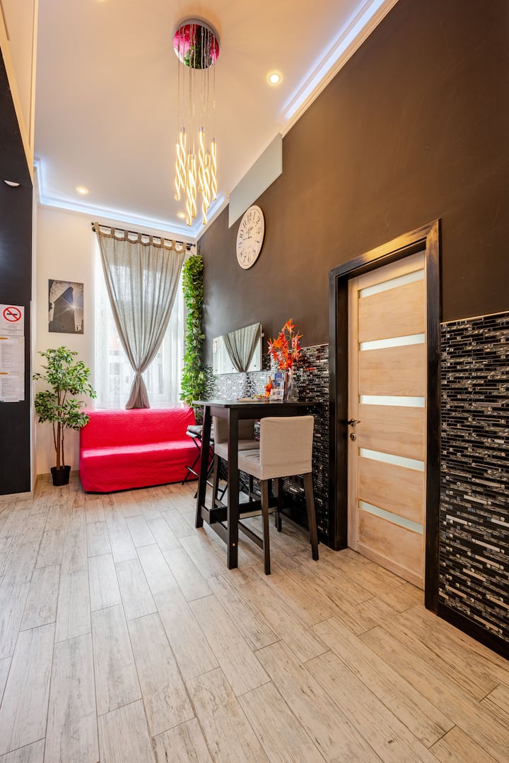 Vörösmarty Street Apartment - Budapest