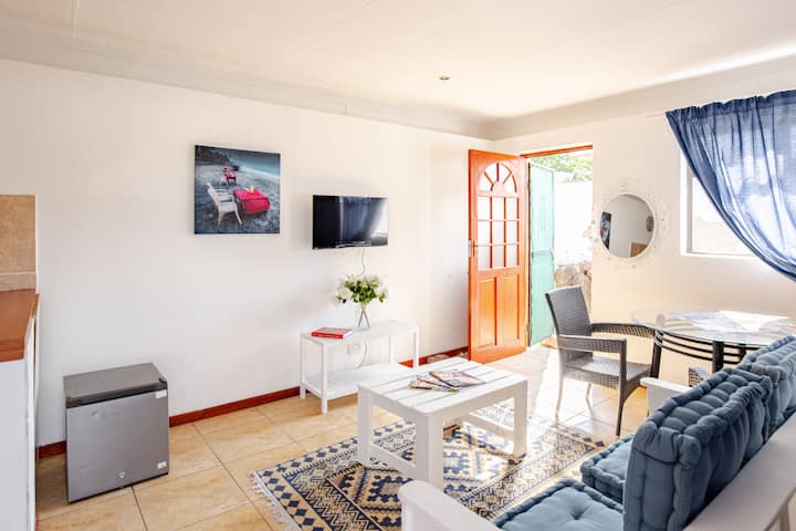 1. Heated Homely Apartment. Wifi. Great Reviews. - Johannesburg