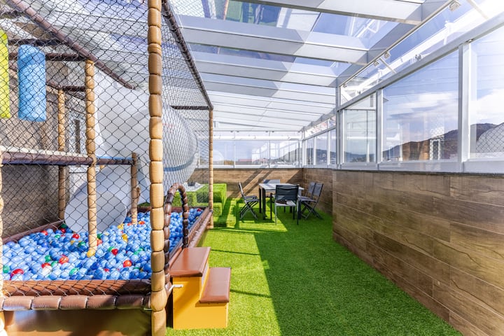 Cobertura Climatizada Com Playground P/14 Hóspedes - Florianópolis