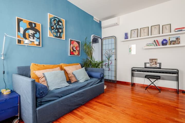 Attico Al Colosseo - Elegante, Luminoso E Centrale - Rome