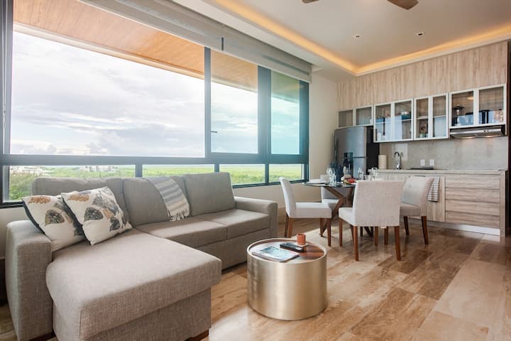 Gorgeous 1 Bedroom Beachfront Condo - Puerto Morelos