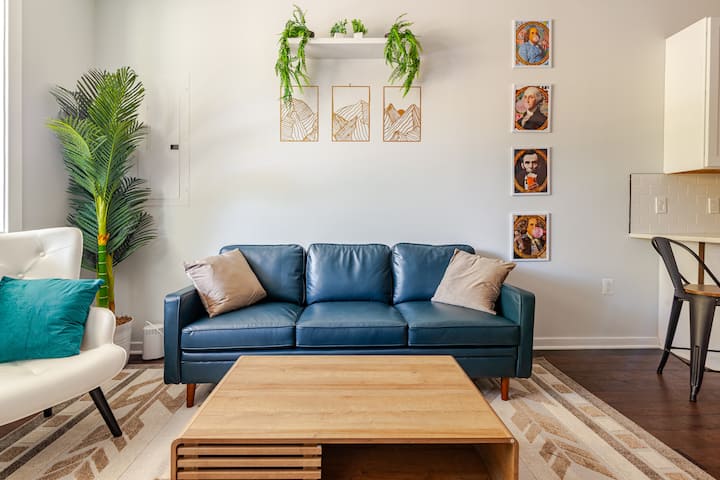 Modern, Renovated, Spacious, Condo - 3br 3ba - Hyattsville, MD