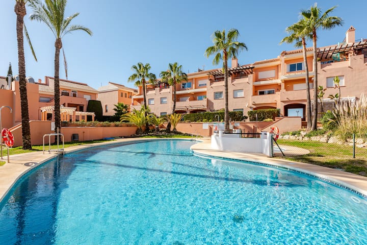 Riviera Retreat, With Private Rooftop And Sea View - Costa del Sol