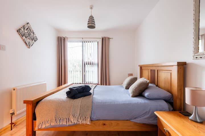 Cosy City Apartment - Free  Parking - Belfast