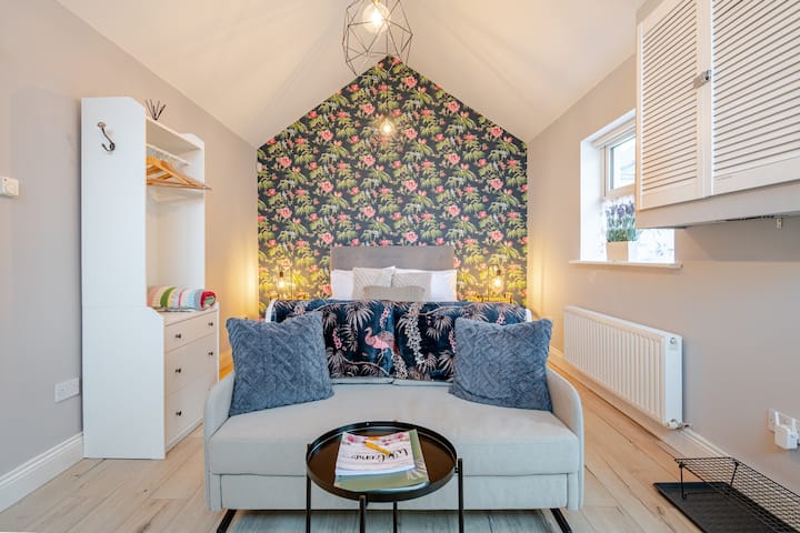 Cozy Retreat Near Dublin City Centre & Airport - Dublin Airport (DUB)