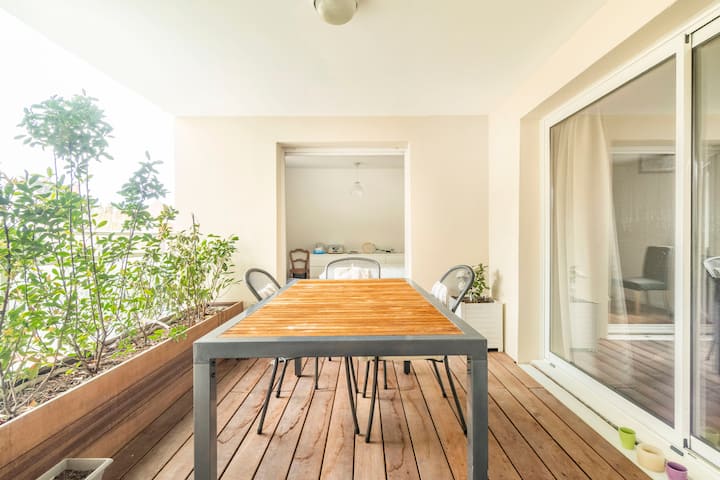 Suite Parentale Avec Terrasse, Vieux Lille. - Lille