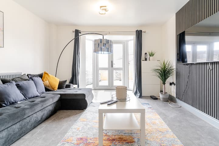 Modern Stay In Smethwick (Families & Contractor) - Birmingham